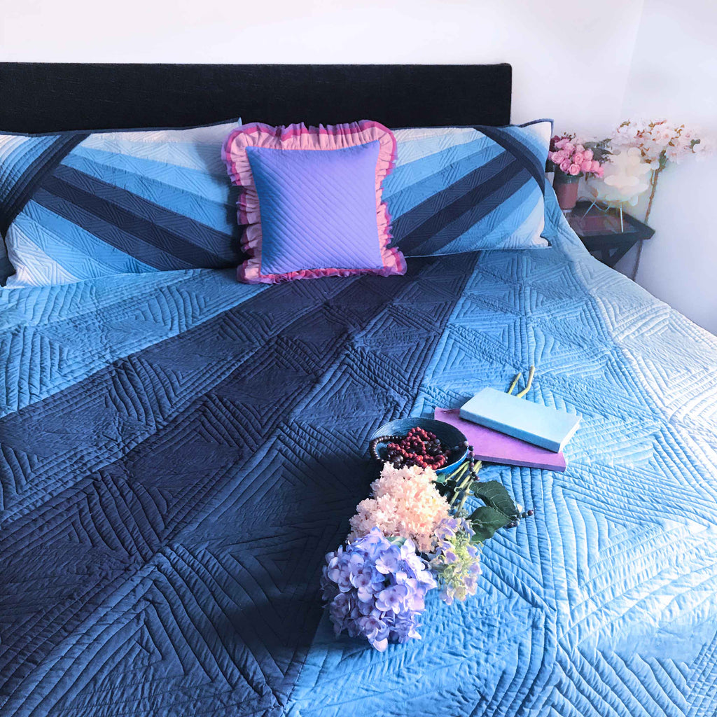 Kelly Copenhagen Melange Patchwork Quilted Bedcover Set – Karmadori Private Limited